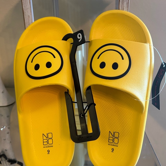 No Boundaries | Shoes | Smiley Face Emoji Comfort Slides | Poshmark